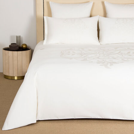 Medallion Heart Duvet Cover Set | Frette