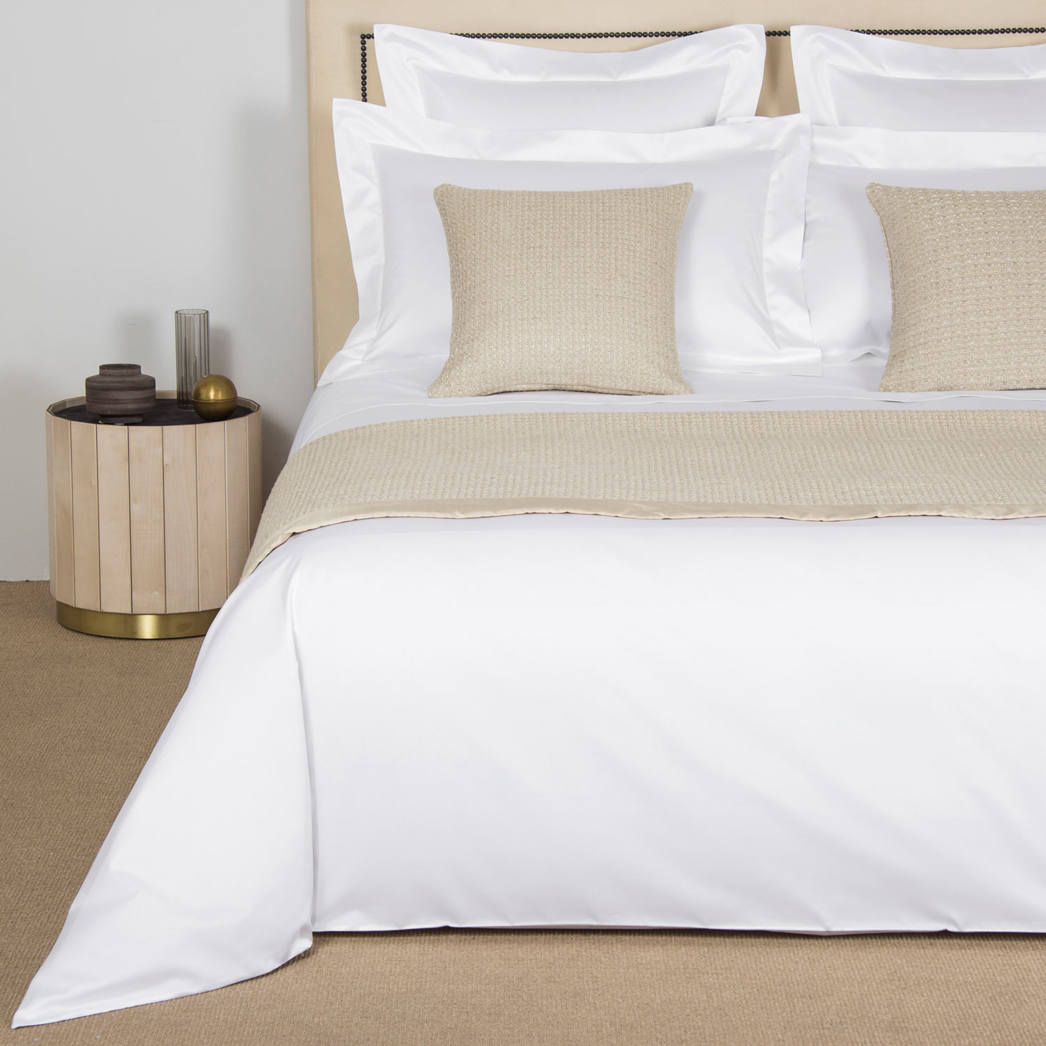 Luxury Luminescent Tweed Throw | Frette