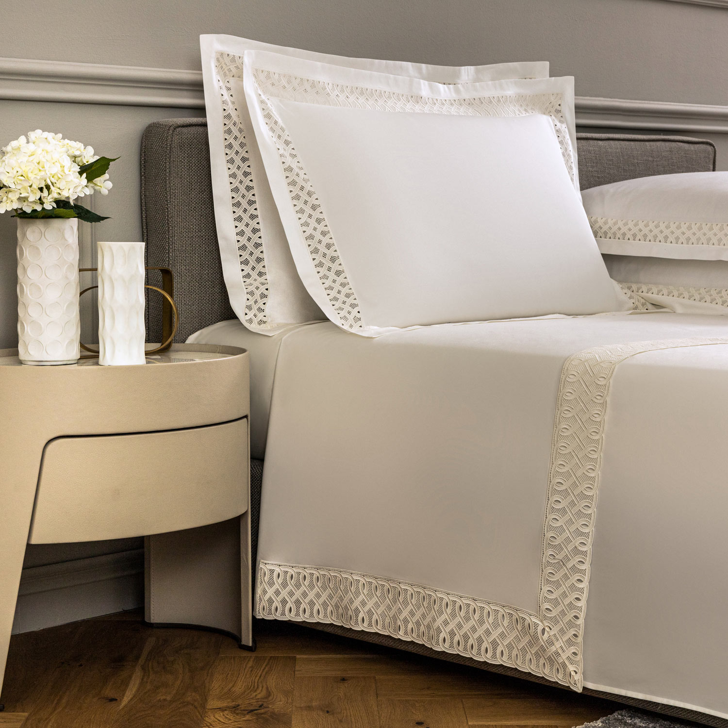 Auspicious Lace Sheet Set