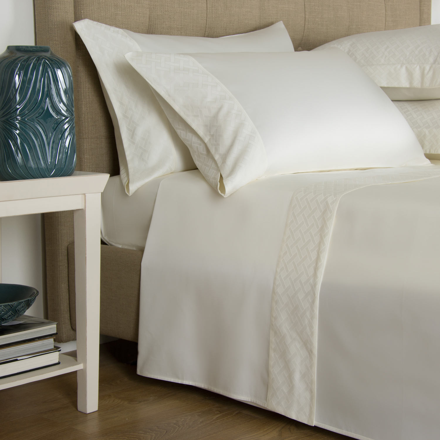 Home - Luxury Linens | Frette