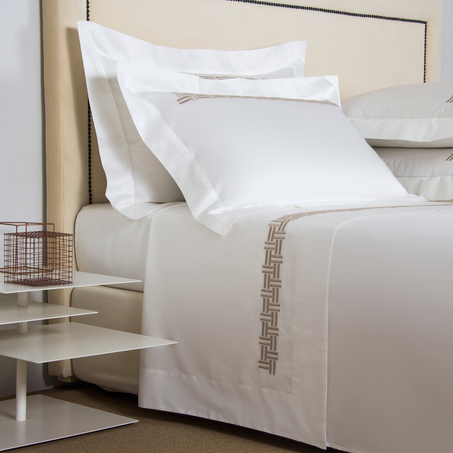 Basket Weave Embroidery Sheet Set | Frette